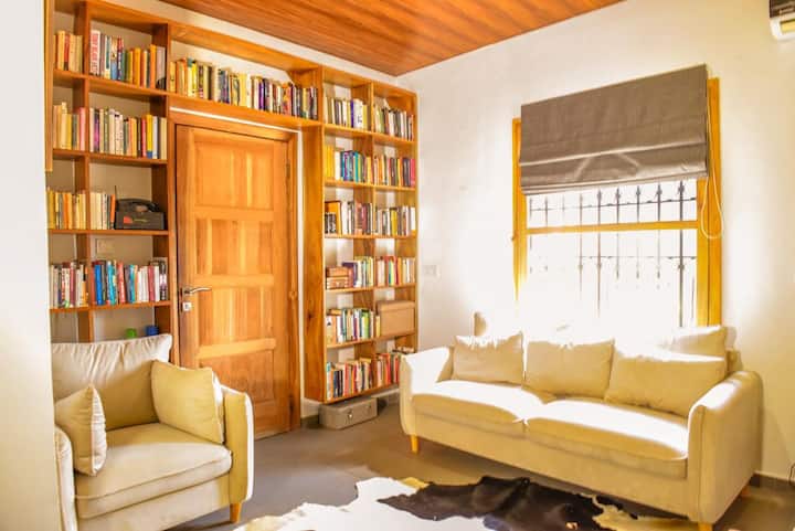 The Tortoise Shell, One Bedroom Apartment, Tseaddo - Accra