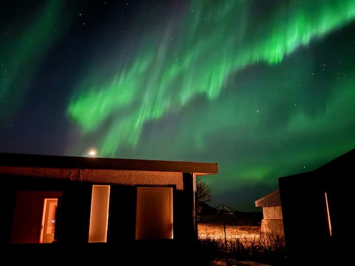 Seventees Villa With A Ocean View-sauna + Hot Tub - Island