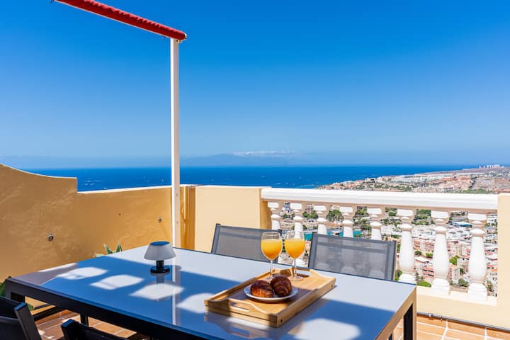 Apartment With Terrace & Views In Adeje - Costa Adeje