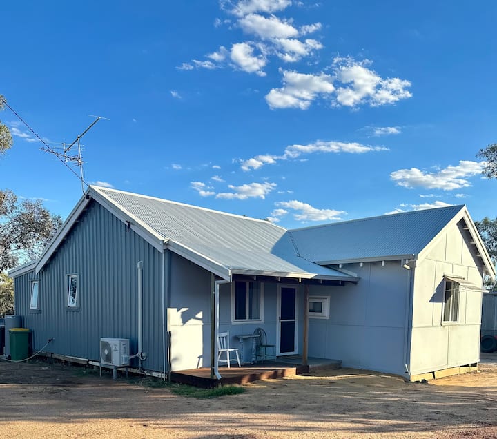 Narrogin Holiday Rentals & Homes - Western Australia, Australia | Airbnb