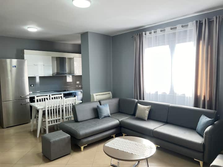 New Boulevard View Apartment - Albania