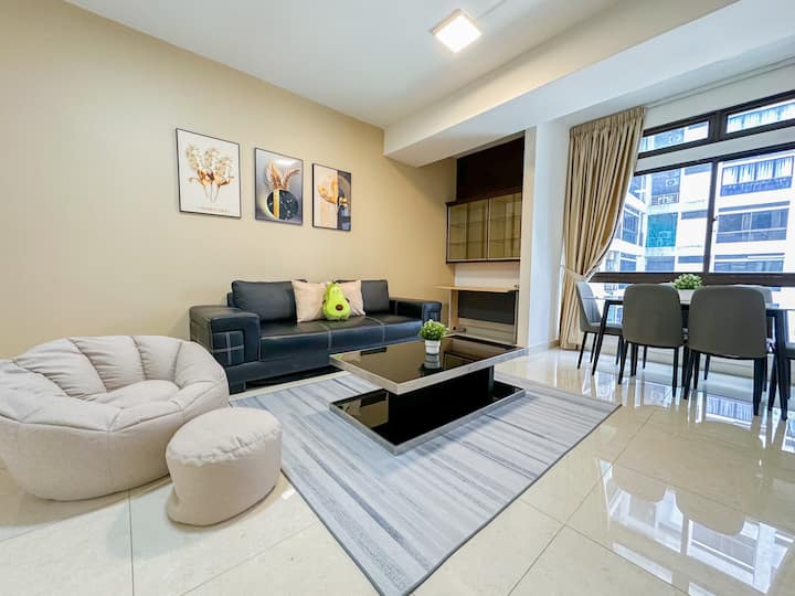 Fahrenheit88 | Newly Renovated | Spacious & Comfy - Kuala Lumpur
