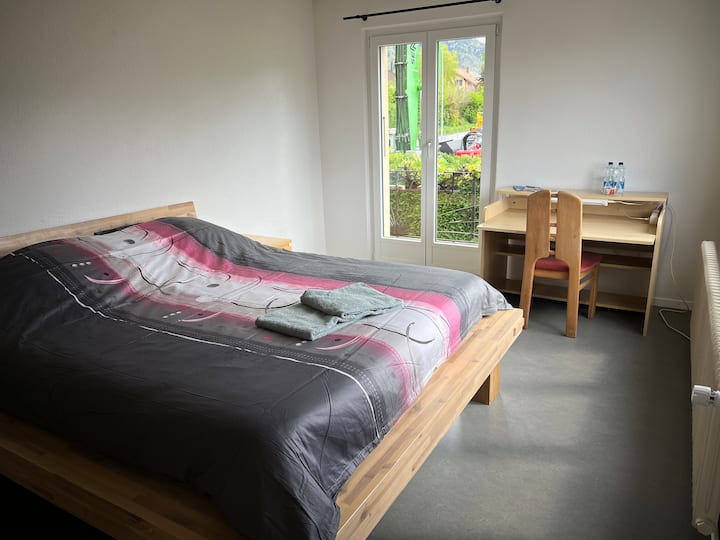 Zimmer „Stockhorn“ Mit Garten Zum Mitbenutzen - Steffisburg