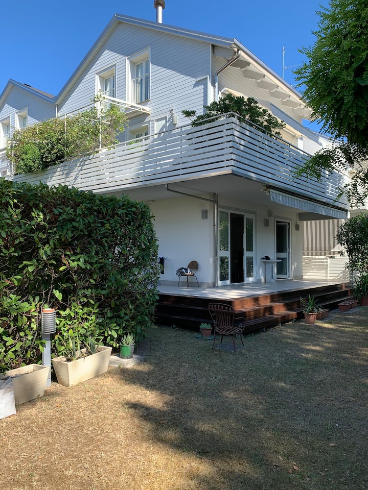 Dolce Cervia Giardino Privato+ 2 Posti Auto - Cervia