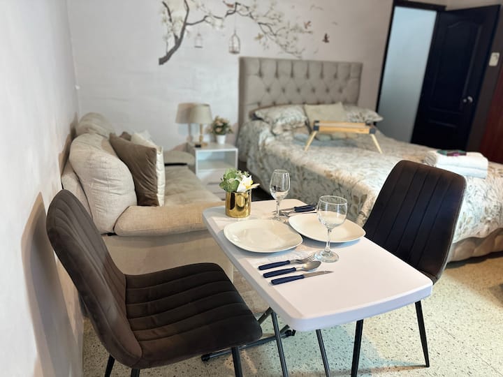 Suite Acogedora Av. 5 De Junio - Portoviejo