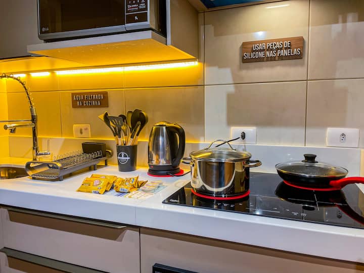 Loft Moderno E Sofisticado Pronto Para O Receber - 쿠리티바