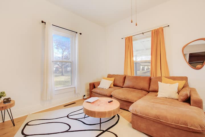 Wander Zen House, Comfy Cozy And Stylish - Milford Lake, KS