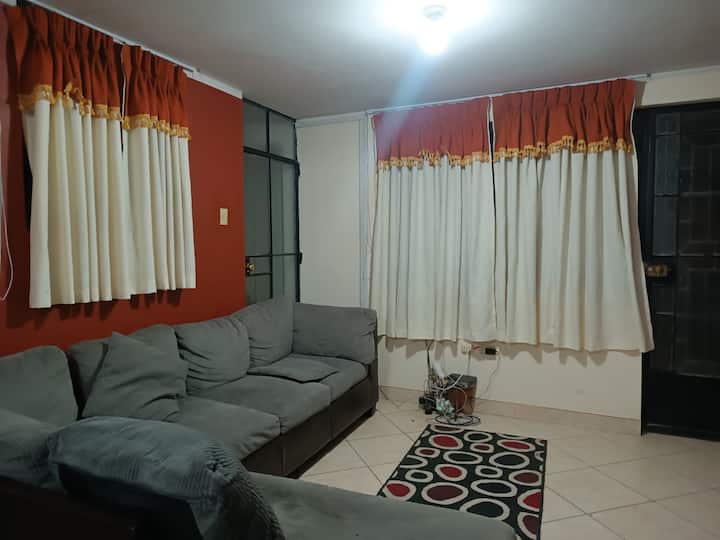 Habitación Cerca A La Plaza - Ayacucho