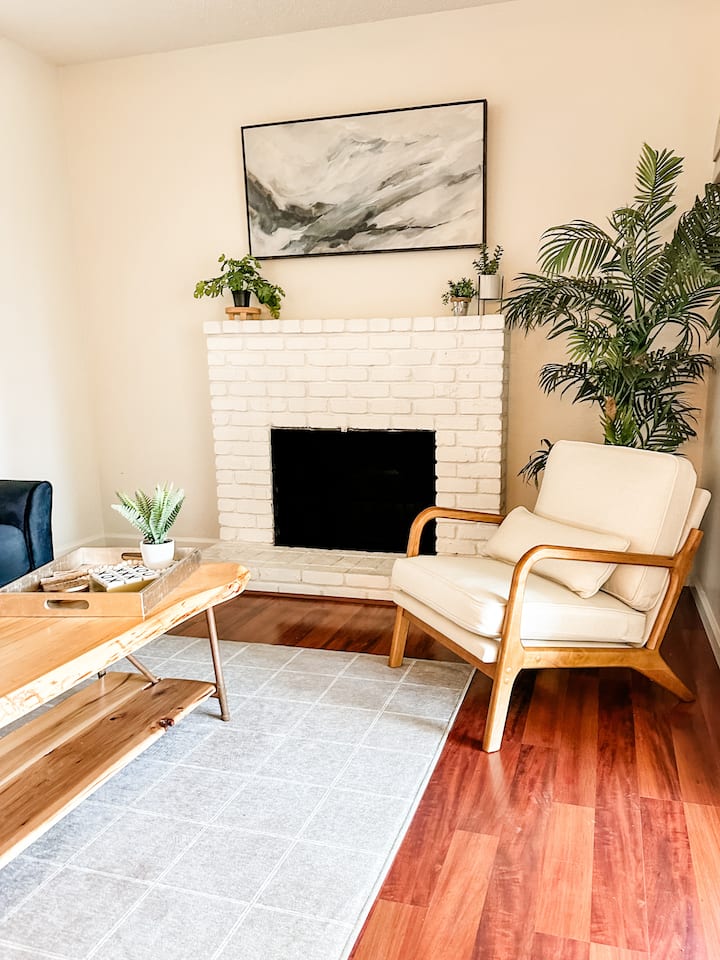 Cozy Clovis Home - Clovis, CA