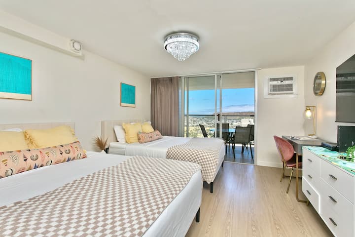 34 Fl-majestic Dh Views/ 2 Queen Beds *New* - Honolulu, HI
