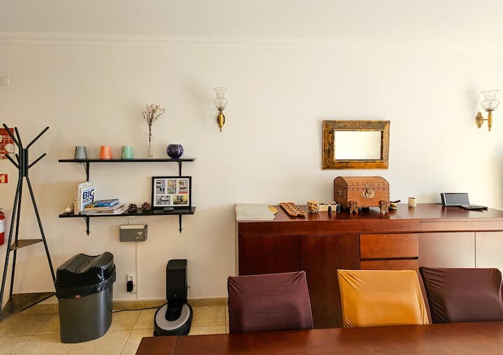 Room In Large Apt With Priv Bathroom & Oceanview - Lagos