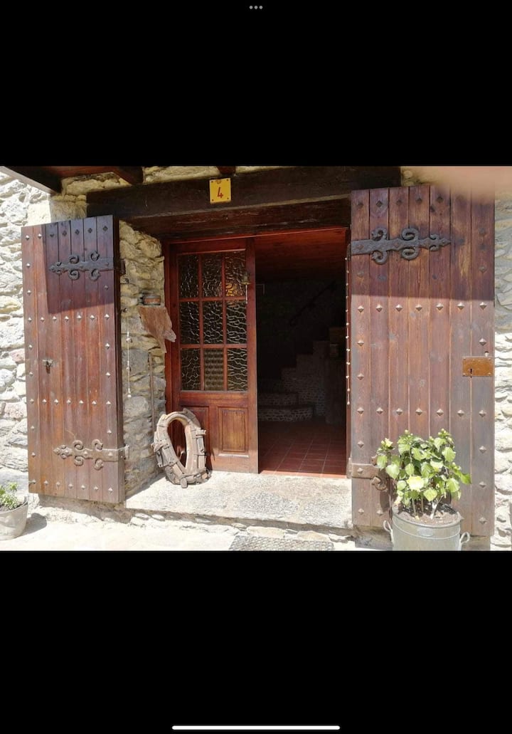 Maison Aménagée Pour 8 Personne - Camprodon