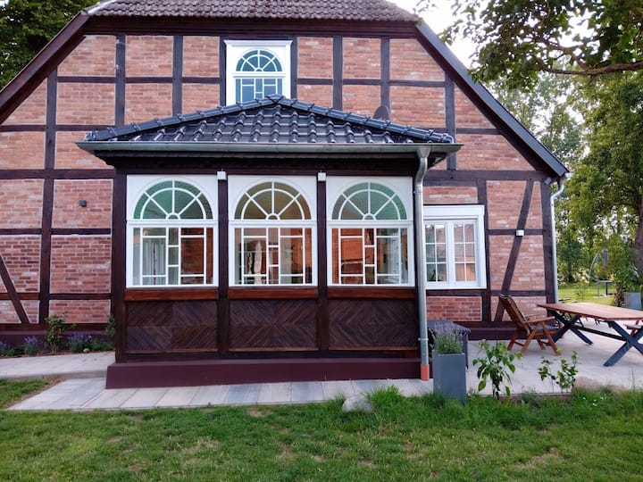 Historisches Altes Gutshaus In Breetz Am Fluss - Lenzen (Elbe)