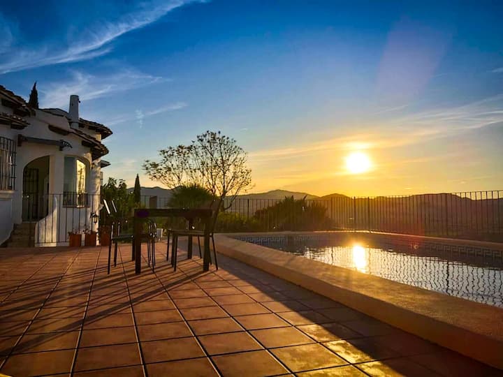 Villa Las Encinas - Oliva