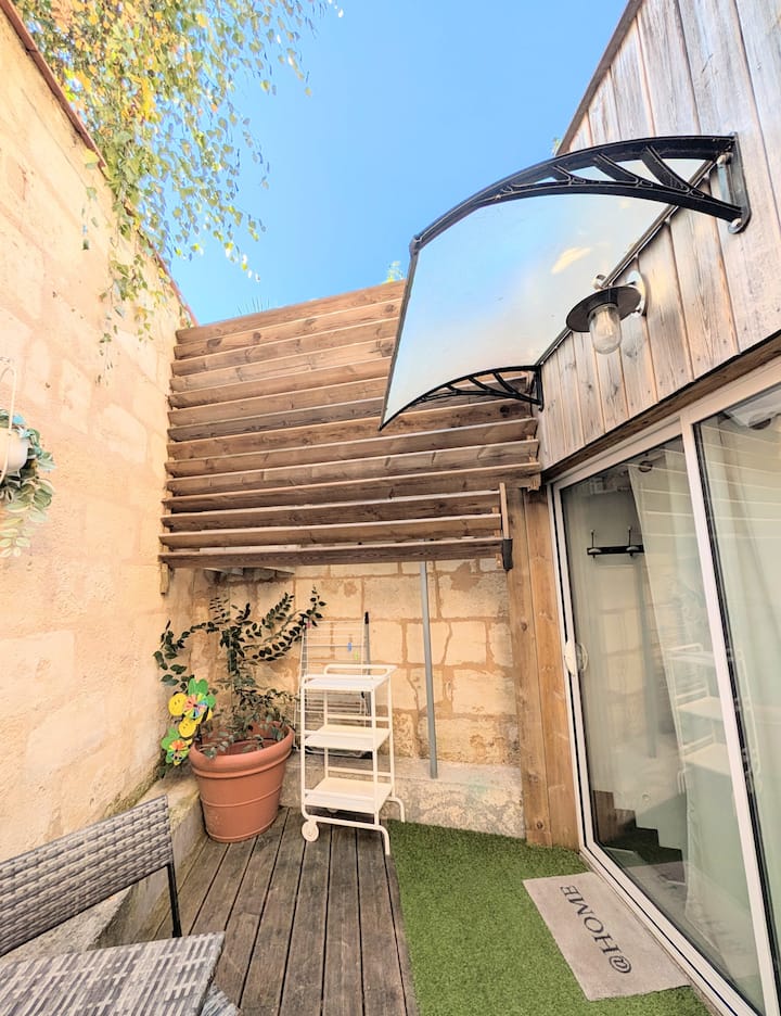 Studio  Climatisé Et Calme + Patio - Jardin Public - Bordeaux