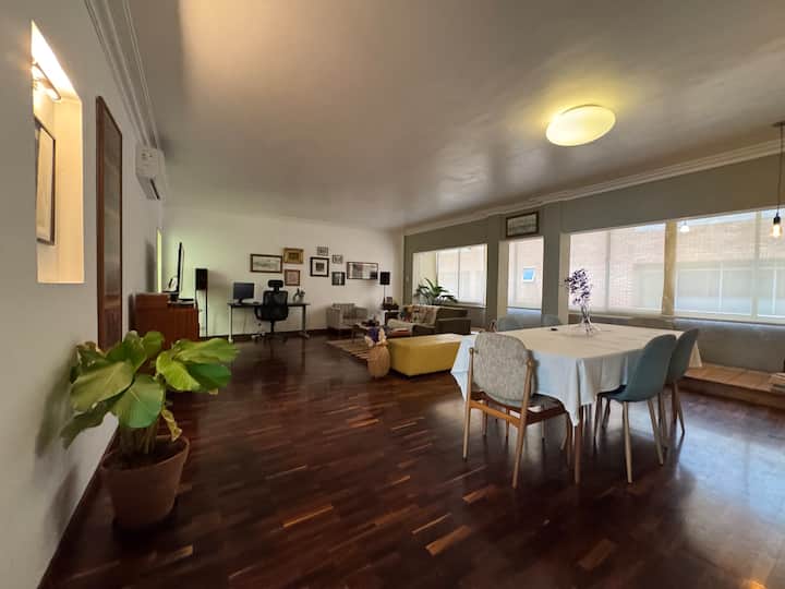 Apto Exclusivo En Las Mercedes - Caracas