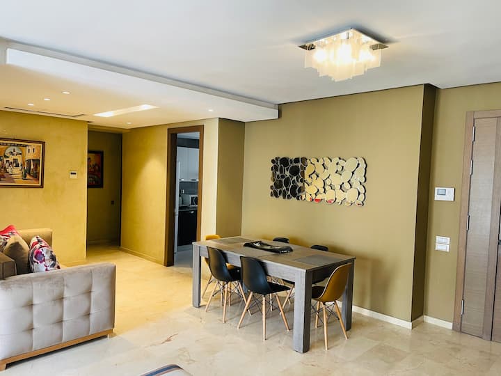 Prestigia Luxury • 3br • Pool & 24/7 Security - Fes