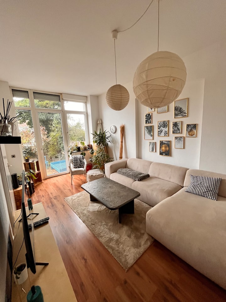 Urban Maisonette Apartment - Stuttgart