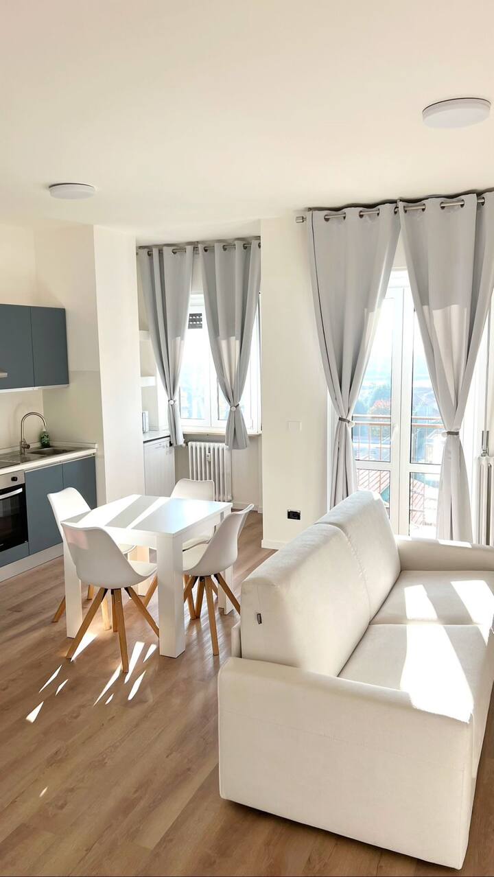 Sky Apartment Biella Gaglianico - Biella