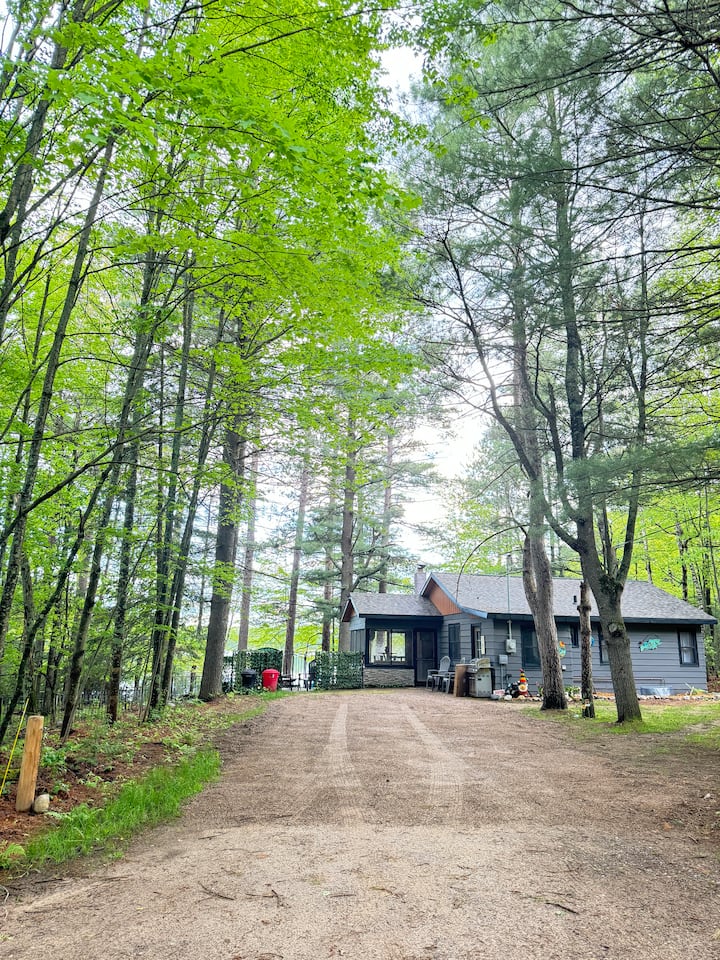 Cabin On Lake  . Pet Friendly - Minocqua, WI