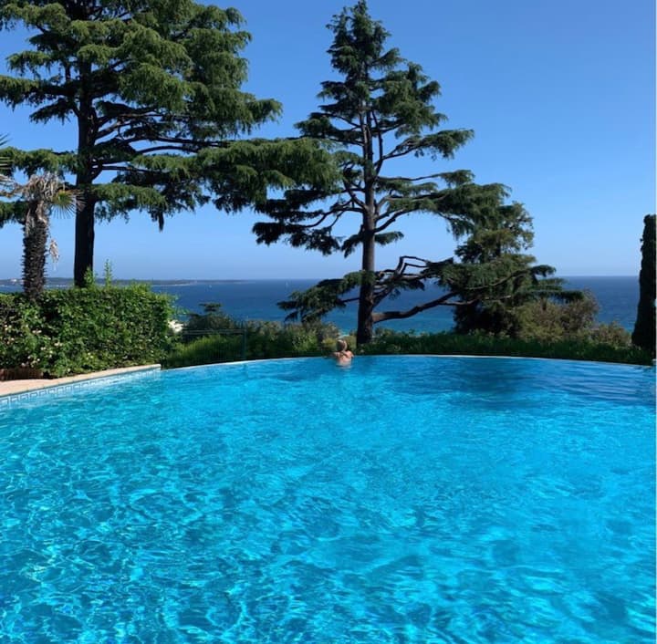 Charmant Appartement Vue Mer, Proche Palais - カンヌ