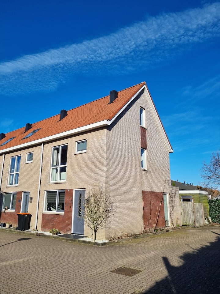 Huis In Langeraar - Alphen aan den Rijn