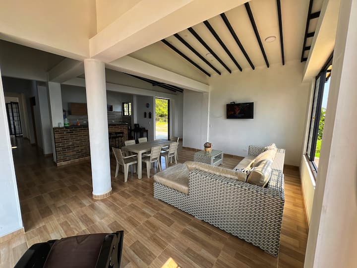 Casa Con Magnífica Vista - Villeta