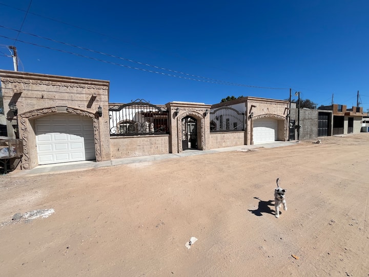 Casa Amplia Para Tu Familia Con Alberca Y Garage - Puerto Peñasco
