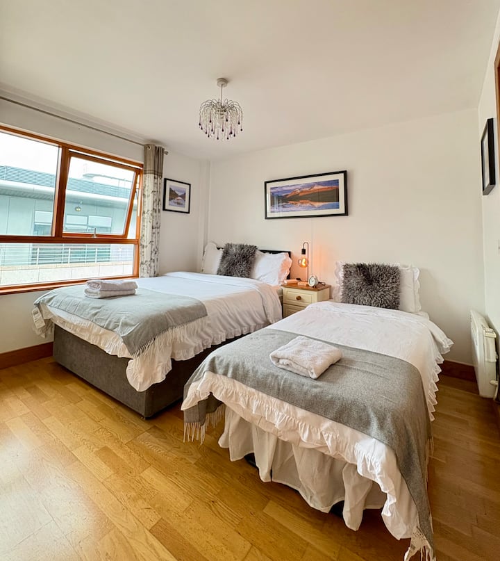 Ensuite Double Room In City Centre - 