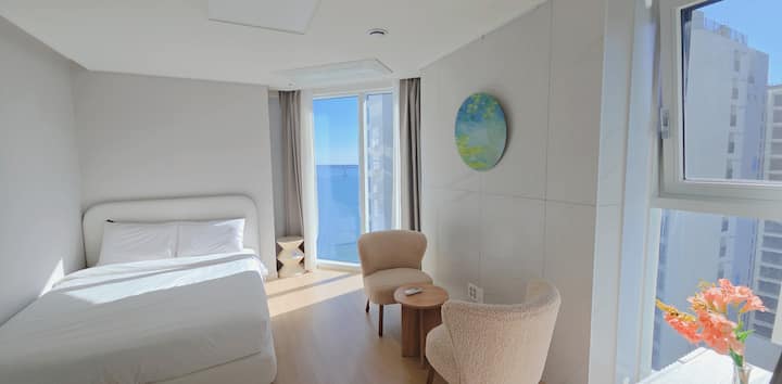 광안리 바다가 사이로#방2 침대2 매트1#a13 - Busan