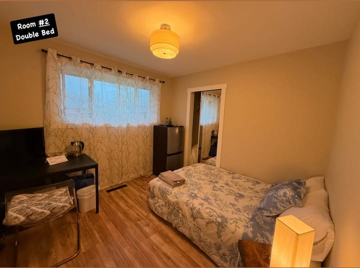 R02 Private Clean Room S Windsor Cabana W & Dougal - 溫莎