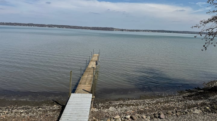Cozy Cottage On Cayuga Lake W/ Private Dock - Cayuga Lake, NY