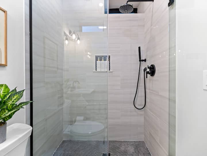 Boston Lux Unit Near Subway - New England Aquarium, Boston