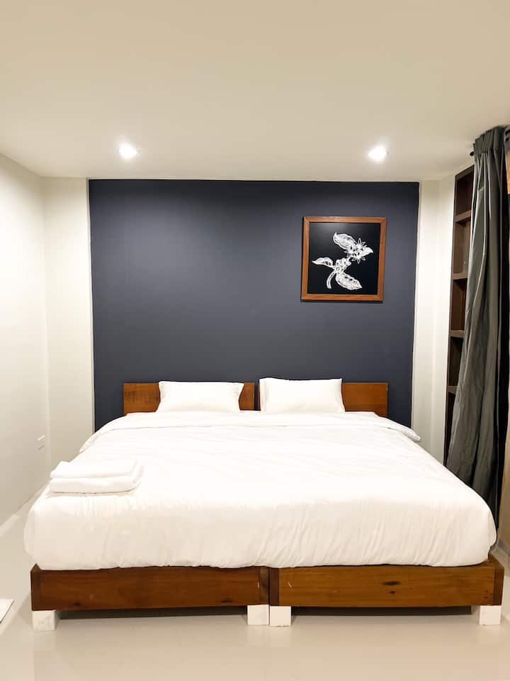 Cozy Modern Vibe Room W/ Balcony Sabai - Phuket