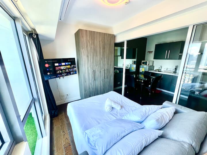 Acqua Private Resi Livingstone- Mandaluyong 1br - Manila