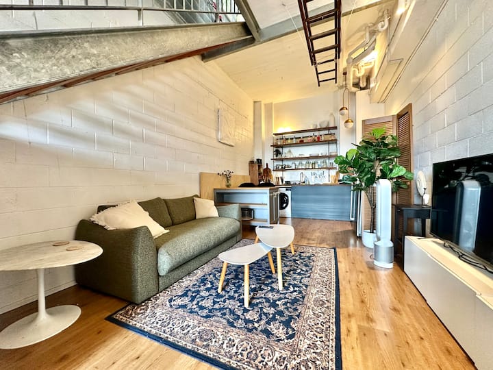 Stylish Warehouse Terrace Near The City - Sydney