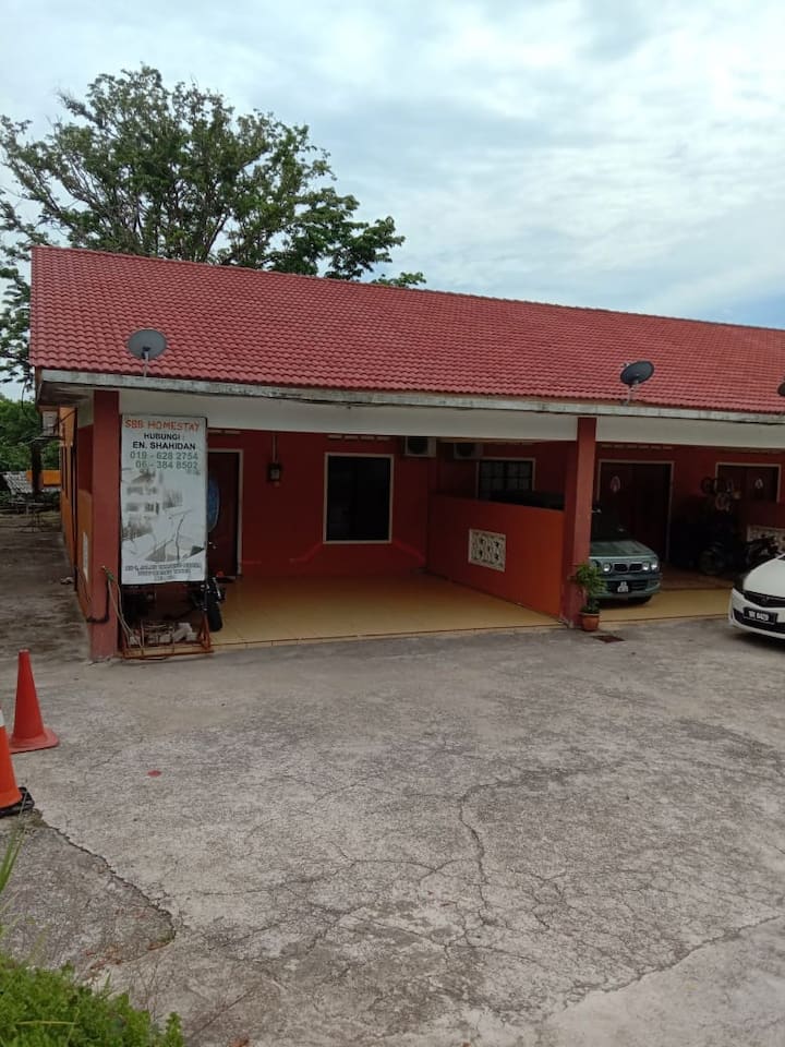 01 Sbb Homestay Tanjung Bidara - Masjid Tanah