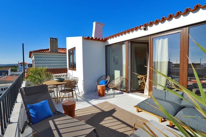 Octopus House Penthouse (2b) - Costa de Caparica