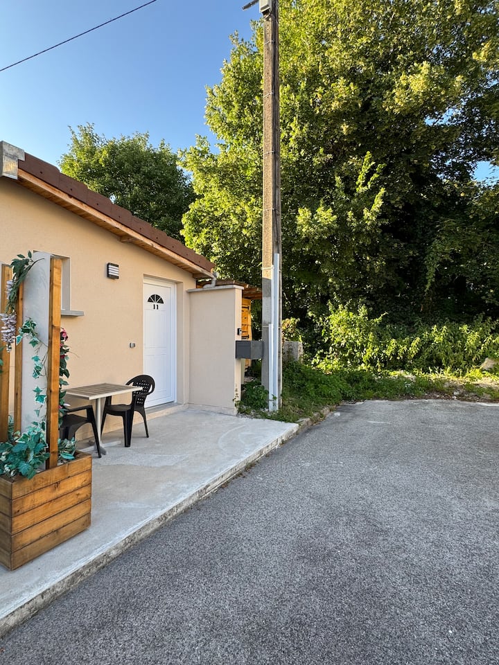 Tiny House Neuf Très Calme - Arbois