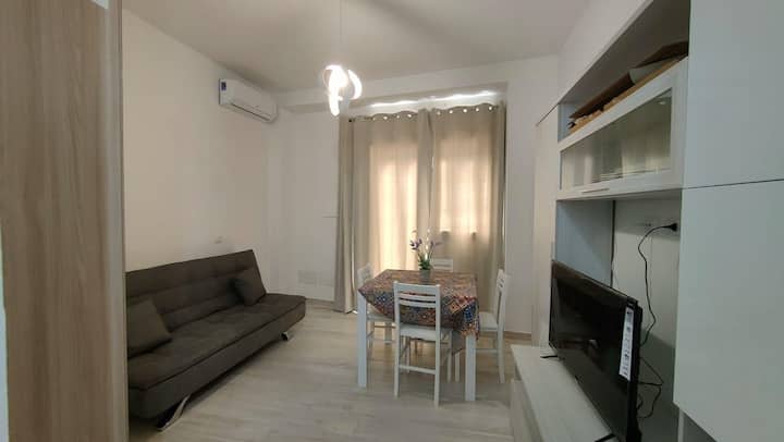 Monolocale In Centro - La Maddalena