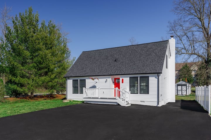 Tip Of The Town Fresh And New 3 Bedroom Nest - William Penn State Forest, Nottingham