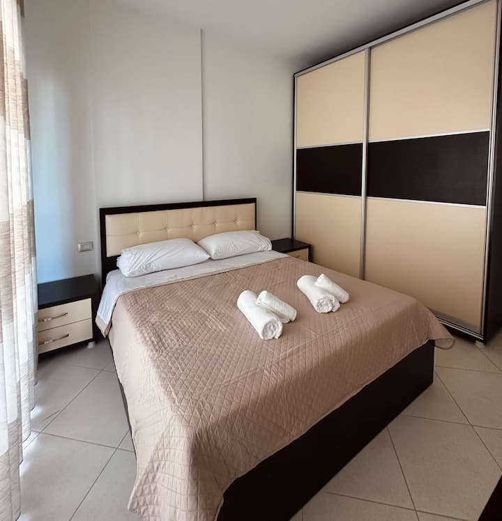 Cozy Apartment Near The Sea! - Vlorë