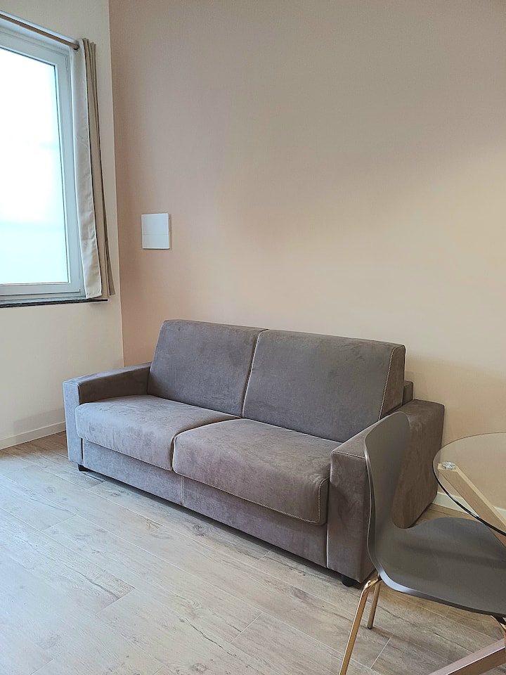 Bilocale Monza Centro (Milano) Con Parcheggio - Monza