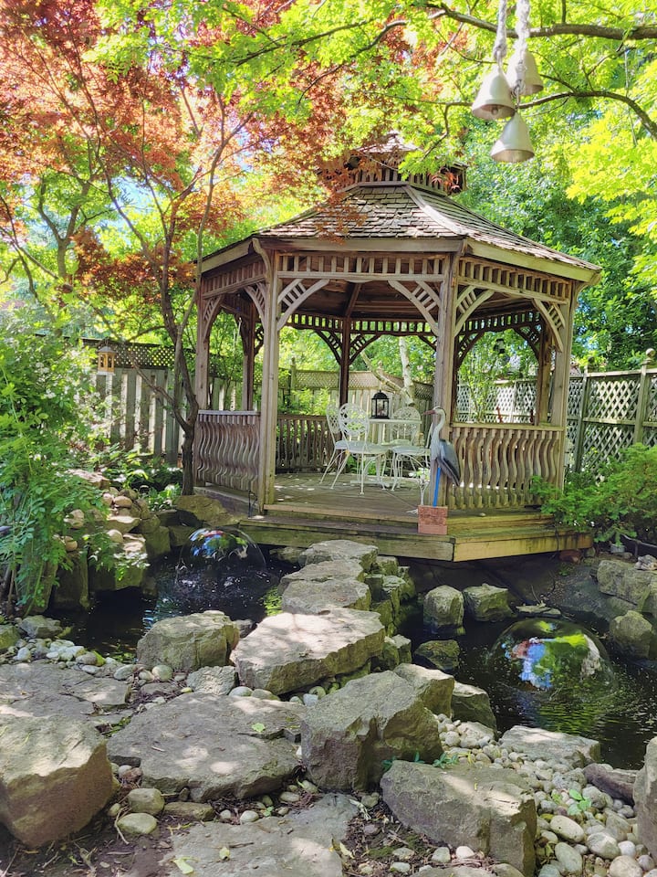 Stylish Garden Suite Near Pearson Airport &Toronto - Mississauga