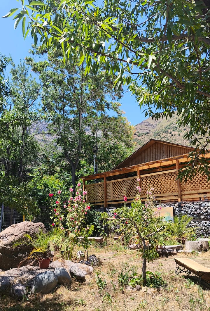 Cabaña Completa, Buena Conectividad, Gran Patio - San José de Maipo
