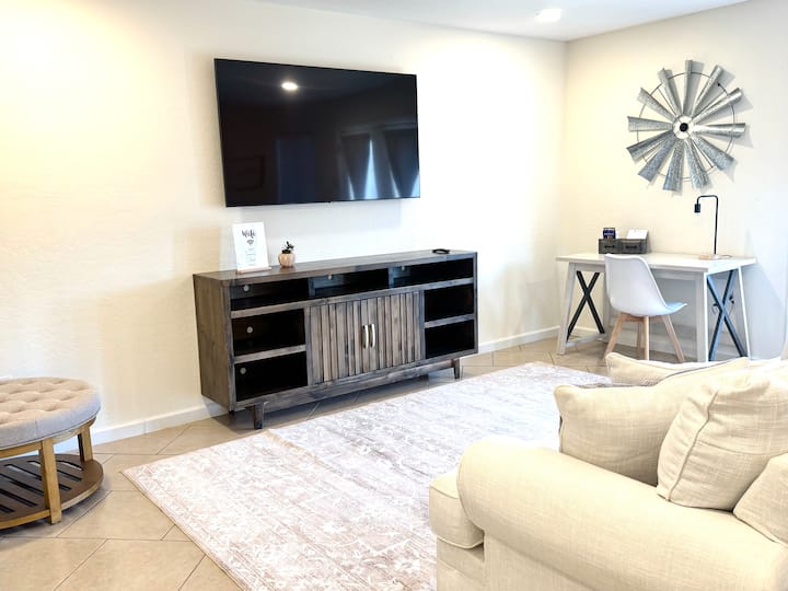 Sunset Haven - State Farm Stadium/camelback Ranch - Phoenix, AZ