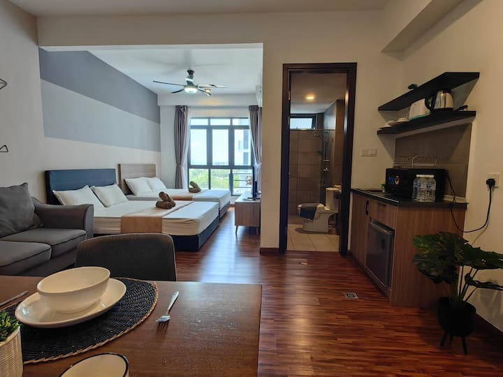 5 Minutes From Airport K Avenue Hotel Type 4 Pax - Kinarut