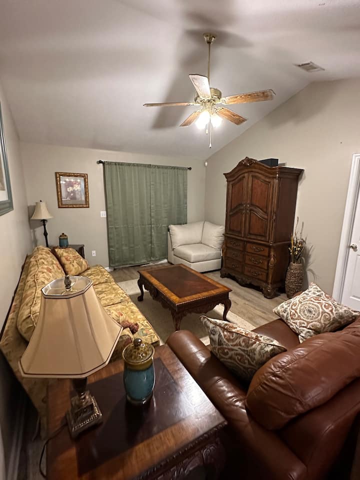Townhouse Near (1.5 Mi) Augusta - Augusta, GA