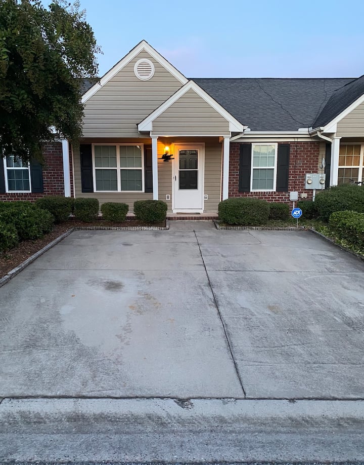 Townhouse Near (1.5 Mi) Augusta - Augusta, GA