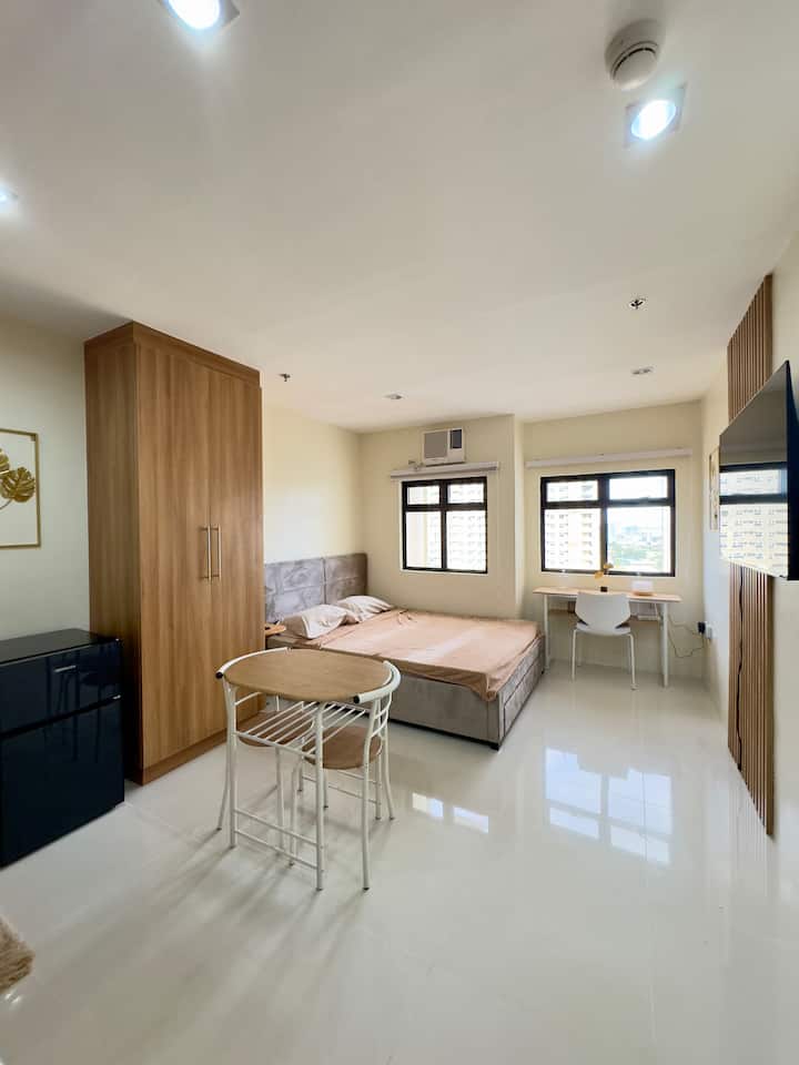 Studio Condo Unit In Mandaue City, Cebu - Mandaue